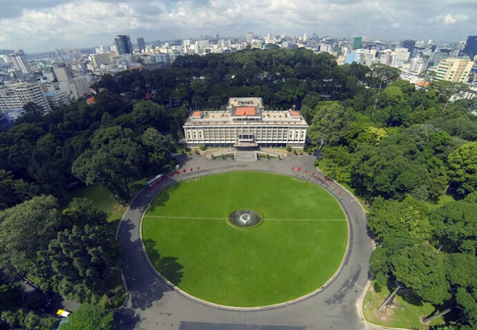 Visit Independence Palace - a famous historical landmark in Saigon